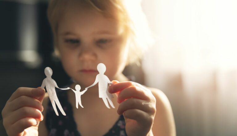 How a Child Rider on Life Insurance Works: Benefits and Drawbacks